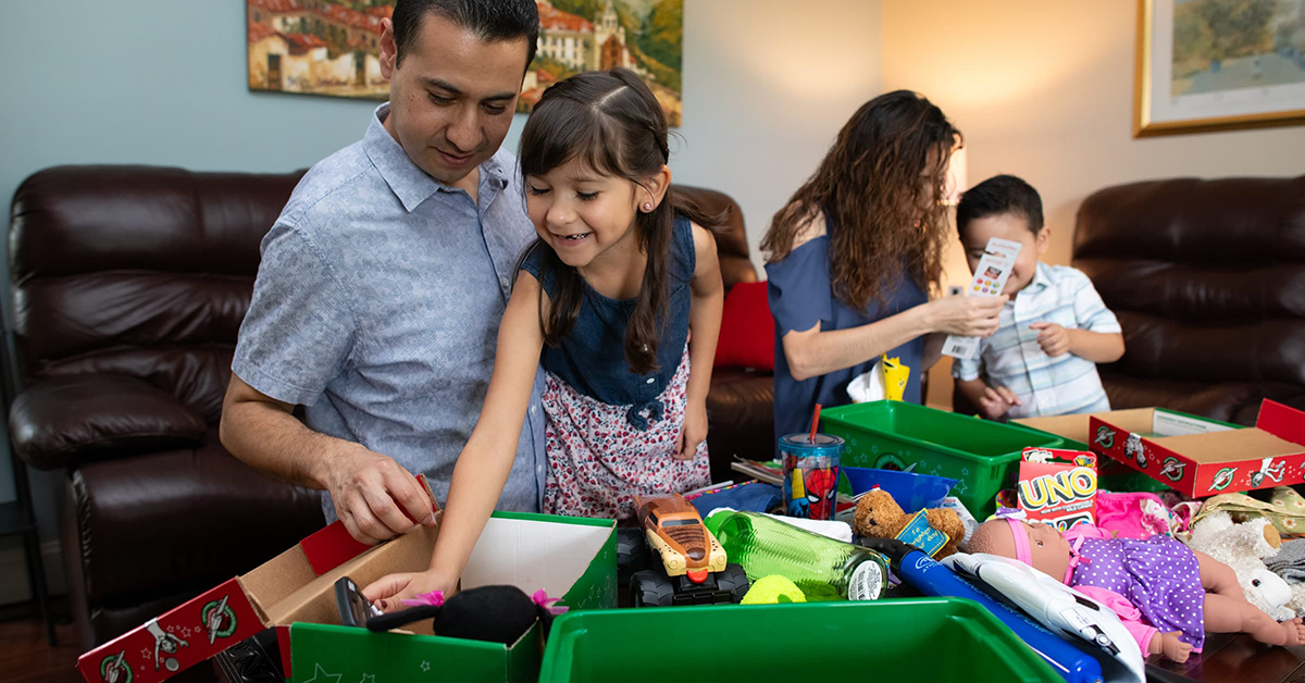 How to Pack a Shoebox